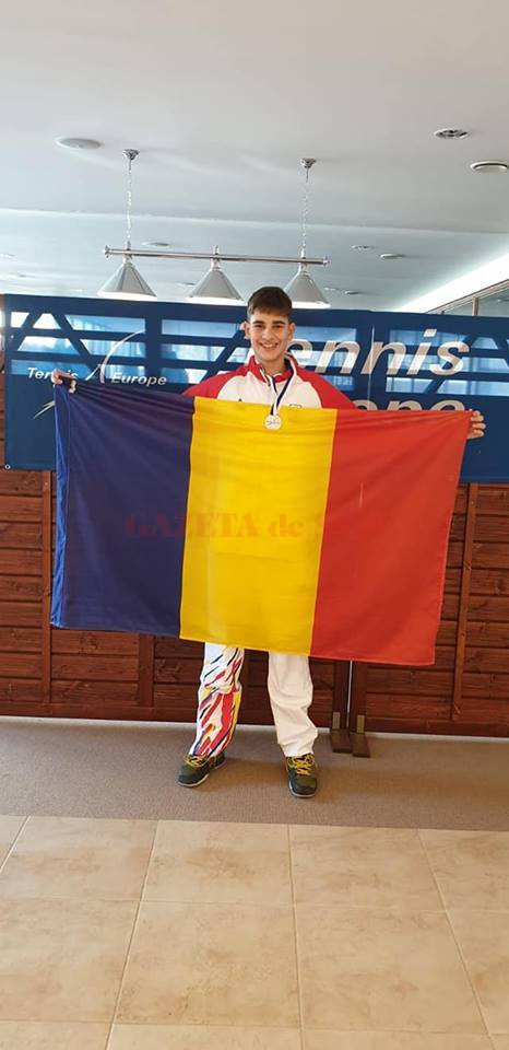 Tenis / Alex Coman a condus România spre argintul european la Winter ...