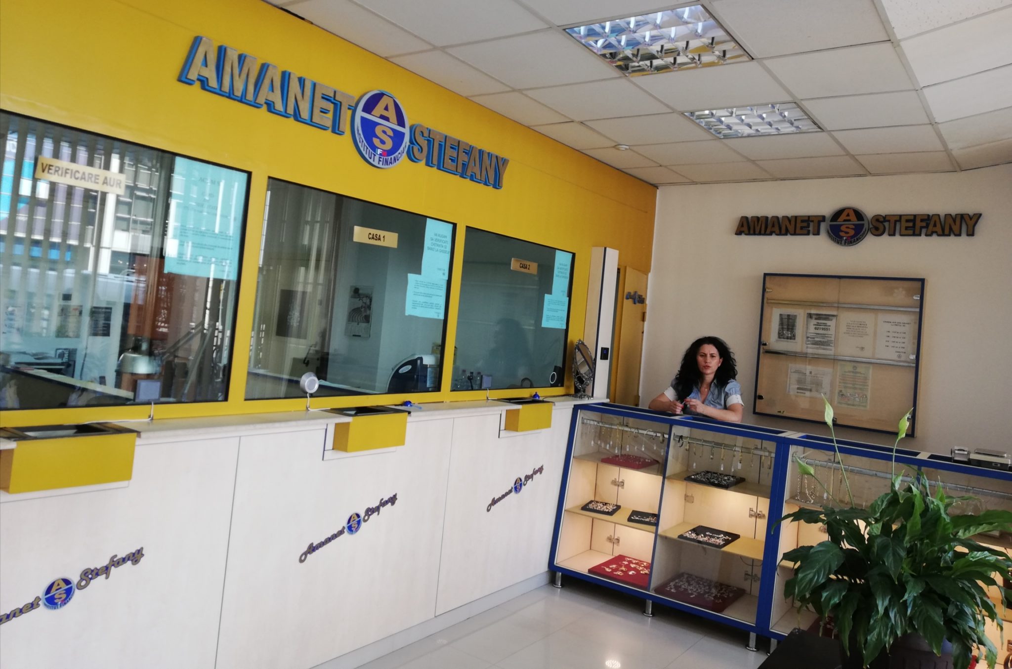 Afacere de succes: O casă de amanet face istorie în Craiova