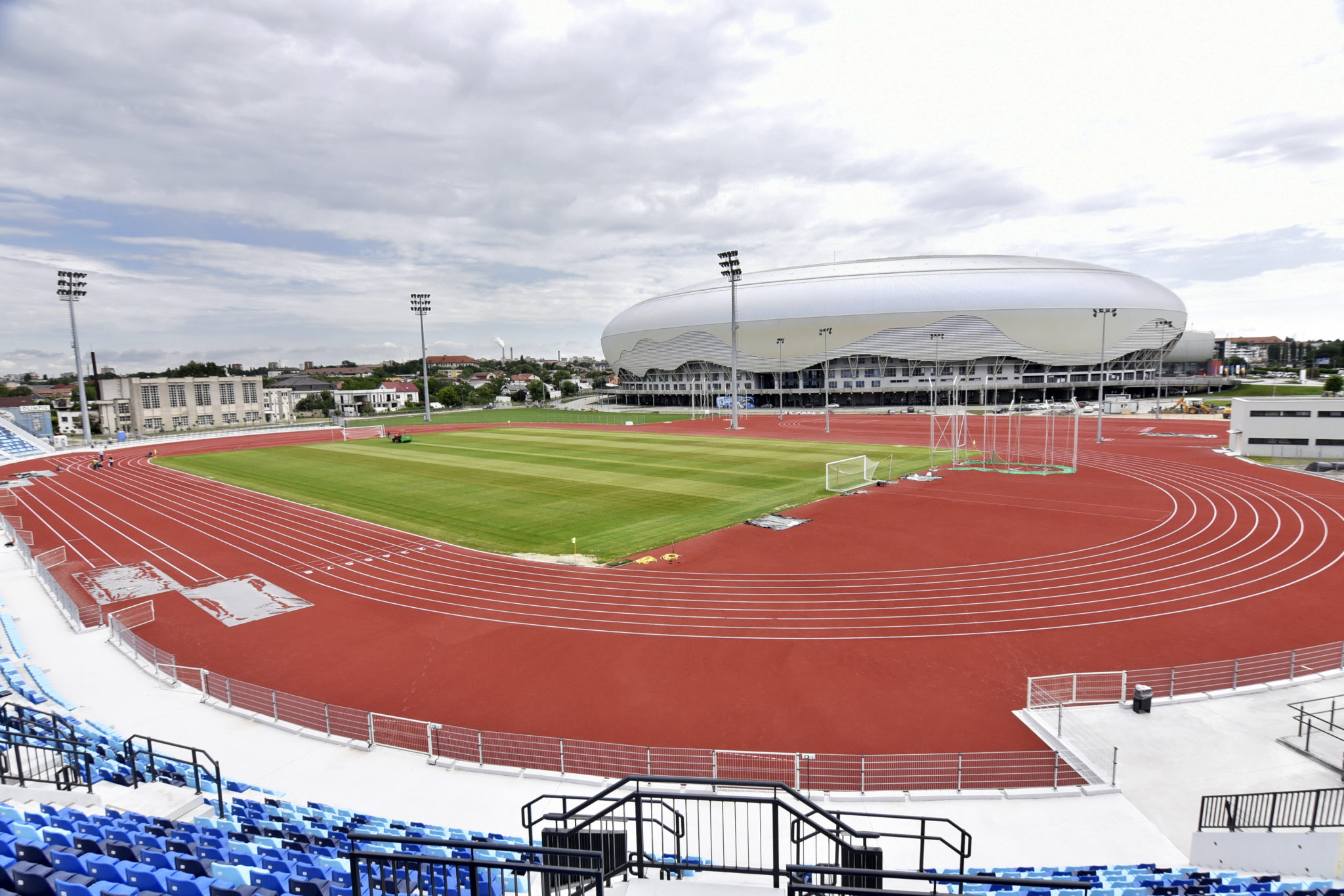 Patru firme vor să monteze turnichete la stadionul de atletism - GdS Patru firme vor să monteze turnichete la stadionul de atletism - GdS