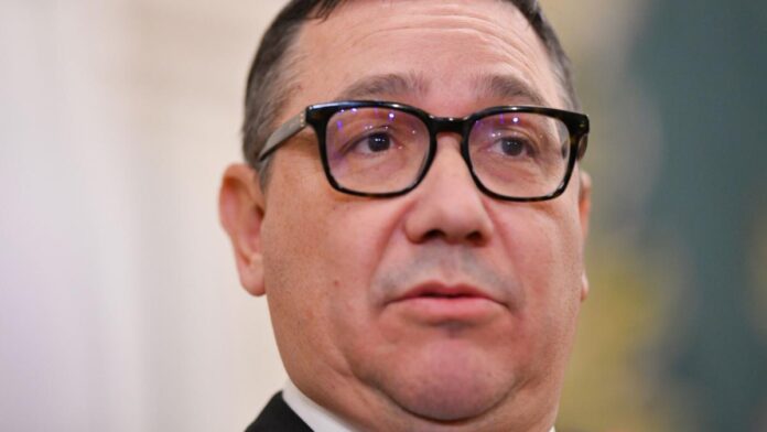 Candidatura lui Victor Ponta, contestată la CCR. E acuzat de tentativă ...