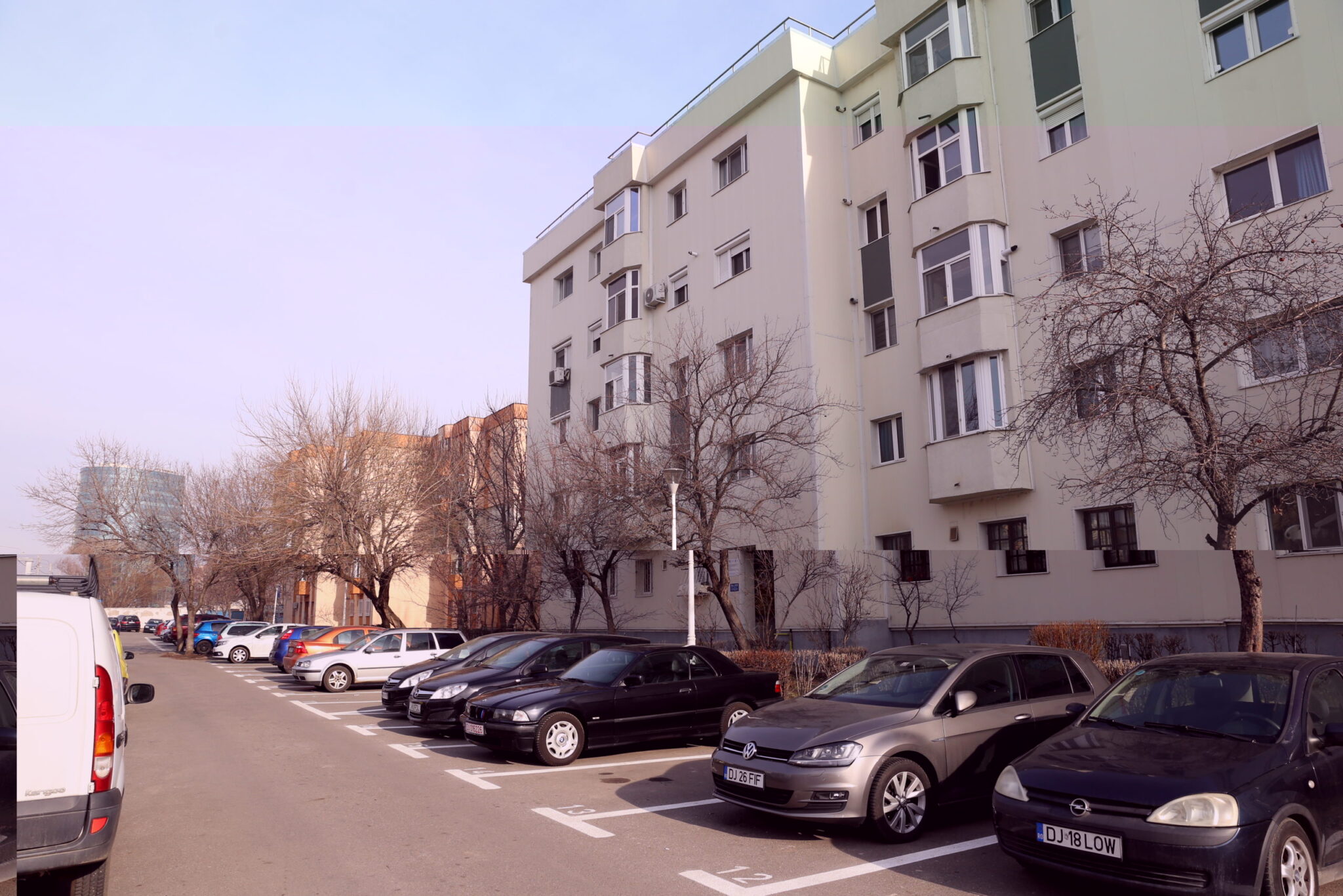 Cum vor obține craiovenii un loc de parcare și ce taxe vor plăti pentru ...