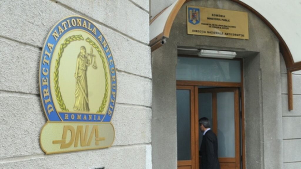 Procurorii DNA au descins la Consiliul Județean Brăila într-un dosar ...